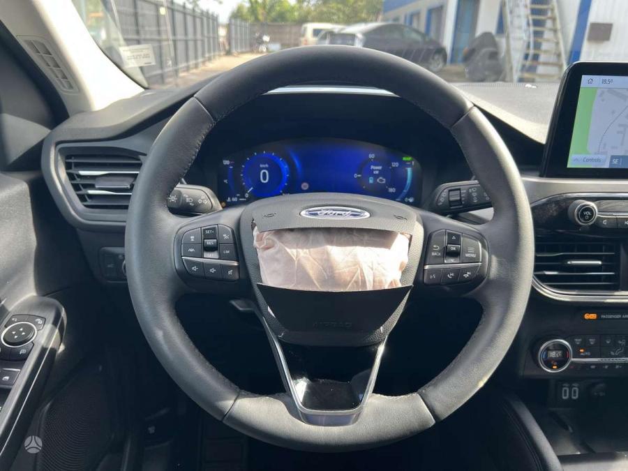 Melns Ford Kuga 2021 Kauņa, ar dzinēja tilpumu 2.49 L un nobraukumu 50 tūkst. km par 10900 €, foto 36 vietnē AUTOMOTO.COM.LV