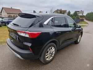Melns Ford Kuga 2022 Viļņa, ar dzinēja tilpumu 1.50 L un nobraukumu 174 tūkst. km par 14400 €, foto 2 vietnē AUTOMOTO.COM.LV