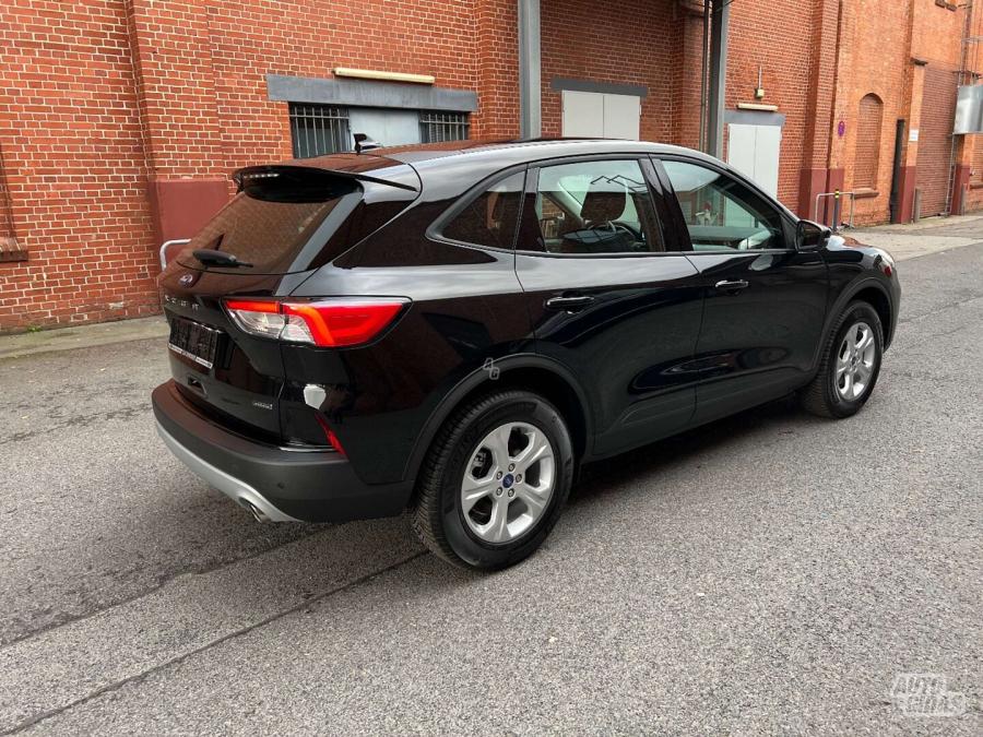 Black Ford Kuga 2022 in Kaunas, with an engine capacity of 2.50 L and mileage of 10 thousand km for 30067 €, photo 7 on AUTOMOTO.COM.LV