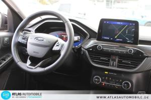 Black Ford Kuga 2022 in Kaunas, with an engine capacity of 2.00 L and mileage of 77 thousand km for 30067 €, photo 8 on AUTOMOTO.COM.LV
