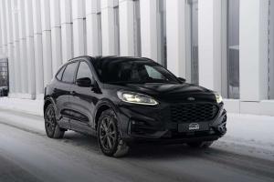 Black Ford Kuga 2022 in Vilnius, with an engine capacity of 2.49 L and mileage of 141 thousand km for 19700 €, photo  on AUTOMOTO.COM.LV