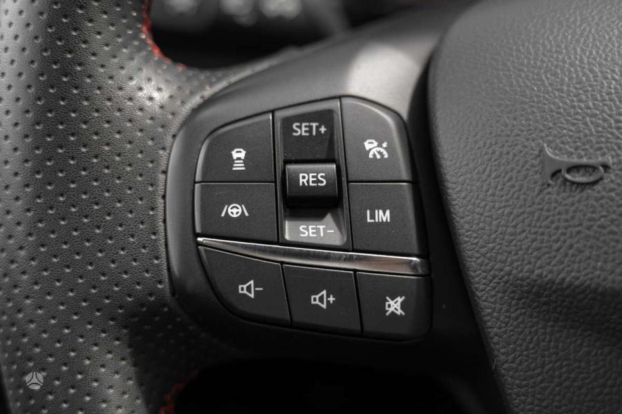 Melns Ford Kuga 2022 Viļņa, ar dzinēja tilpumu 2.50 L un nobraukumu 151 tūkst. km par 18900 €, foto 19 vietnē AUTOMOTO.COM.LV