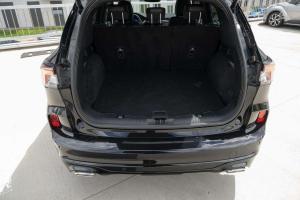 Melns Ford Kuga 2022 Viļņa, ar dzinēja tilpumu 2.50 L un nobraukumu 151 tūkst. km par 18900 €, foto 34 vietnē AUTOMOTO.COM.LV