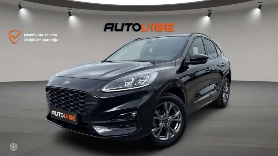 Black Ford Kuga 2022 in Vilnius, with an engine capacity of 2.49 L and mileage of 71 thousand km for 22989 €, photo 1 on AUTOMOTO.COM.LV