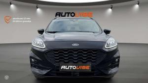 Black Ford Kuga 2022 in Vilnius, with an engine capacity of 2.49 L and mileage of 71 thousand km for 22989 €, photo 3 on AUTOMOTO.COM.LV