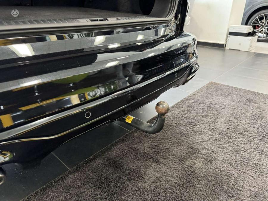 Black Ford Kuga 2022 in Vilnius, with an engine capacity of 2.49 L and mileage of 71 thousand km for 22989 €, photo 27 on AUTOMOTO.COM.LV