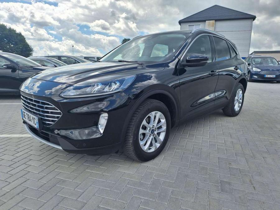 Melns Ford Kuga 2022 Tauragė, ar dzinēja tilpumu 2.50 L un nobraukumu 160 tūkst. km par 13900 €, foto 1 vietnē AUTOMOTO.COM.LV