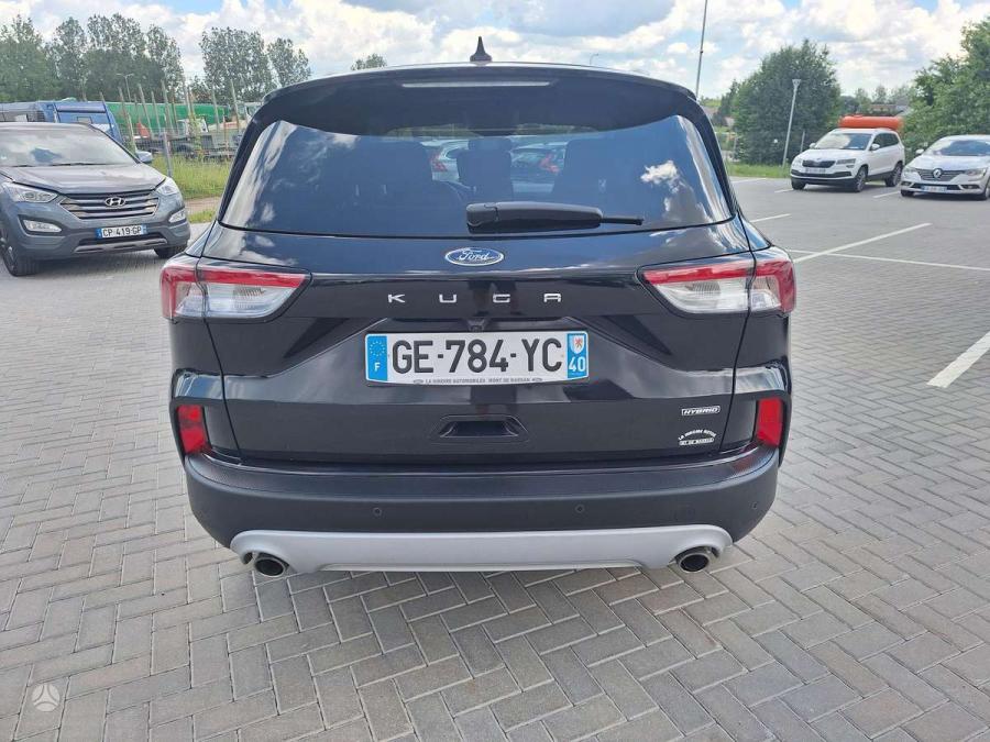 Melns Ford Kuga 2022 Tauragė, ar dzinēja tilpumu 2.50 L un nobraukumu 160 tūkst. km par 13900 €, foto 7 vietnē AUTOMOTO.COM.LV