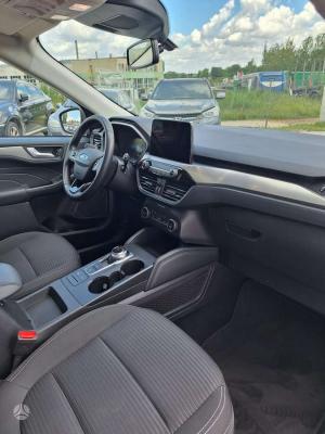 Melns Ford Kuga 2022 Tauragė, ar dzinēja tilpumu 2.50 L un nobraukumu 160 tūkst. km par 13900 €, foto 19 vietnē AUTOMOTO.COM.LV