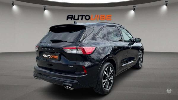 Melns Ford Kuga 2022 Viļņa, ar dzinēja tilpumu 2.49 L un nobraukumu 129 tūkst. km par 19989 €, foto 4 vietnē AUTOMOTO.COM.LV