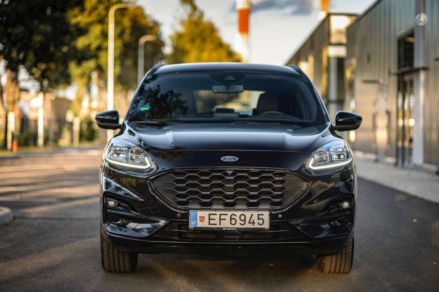 Melns Ford Kuga 2022 Kauņa, ar dzinēja tilpumu 2.49 L un nobraukumu 145 tūkst. km par 17900 €, foto 26 vietnē AUTOMOTO.COM.LV