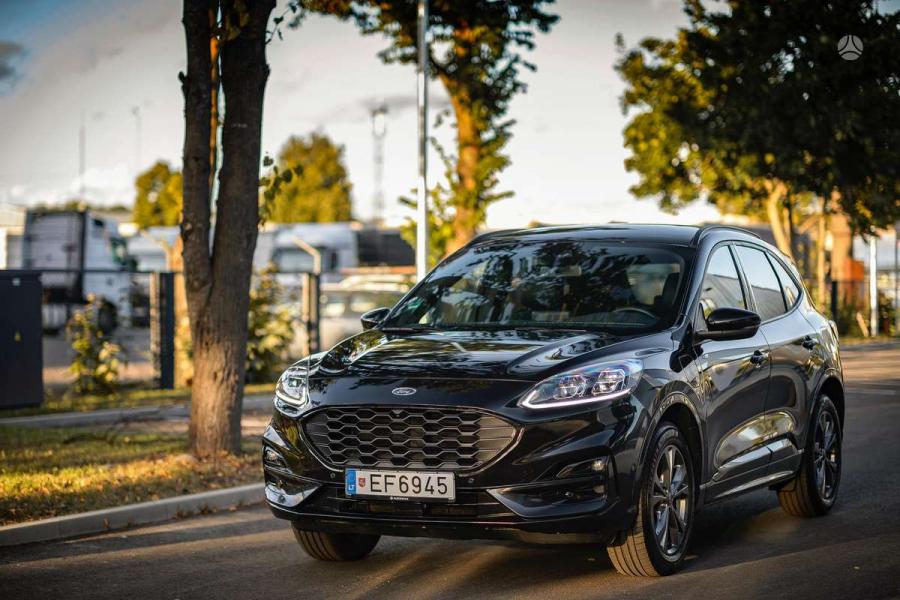 Melns Ford Kuga 2022 Kauņa, ar dzinēja tilpumu 2.49 L un nobraukumu 145 tūkst. km par 17900 €, foto 27 vietnē AUTOMOTO.COM.LV