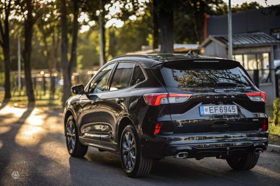 Melns Ford Kuga 2022 Kauņa, ar dzinēja tilpumu 2.49 L un nobraukumu 145 tūkst. km par 17900 €, foto 28 vietnē AUTOMOTO.COM.LV