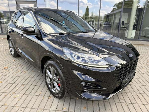 Melns Ford Kuga 2022 Kauņa, ar dzinēja tilpumu 2.49 L un nobraukumu 208 tūkst. km par 16300 €, foto 3 vietnē AUTOMOTO.COM.LV