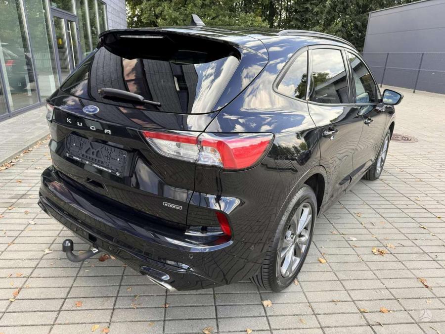 Melns Ford Kuga 2022 Kauņa, ar dzinēja tilpumu 2.49 L un nobraukumu 208 tūkst. km par 16300 €, foto 5 vietnē AUTOMOTO.COM.LV