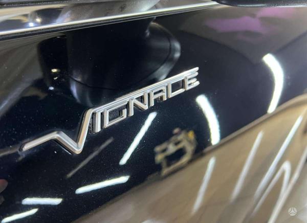 Ford Kuga 2022 Viļņa vietnē Melns Ford Kuga 2022 Viļņa, ar dzinēja tilpumu 2.50 L un nobraukumu 62 tūkst. km par 21950 €, foto 4 vietnē AUTOMOTO.COM.LV