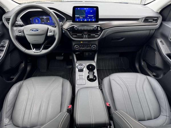 Ford Kuga 2022 Viļņa vietnē Melns Ford Kuga 2022 Viļņa, ar dzinēja tilpumu 2.50 L un nobraukumu 62 tūkst. km par 21950 €, foto 10 vietnē AUTOMOTO.COM.LV