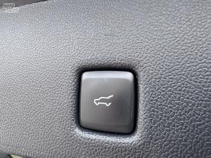 Black Ford Kuga 2022 in Avizieniai, with an engine capacity of 2.50 L and mileage of 62 thousand km for 21950 €, photo 19 on AUTOMOTO.COM.LV