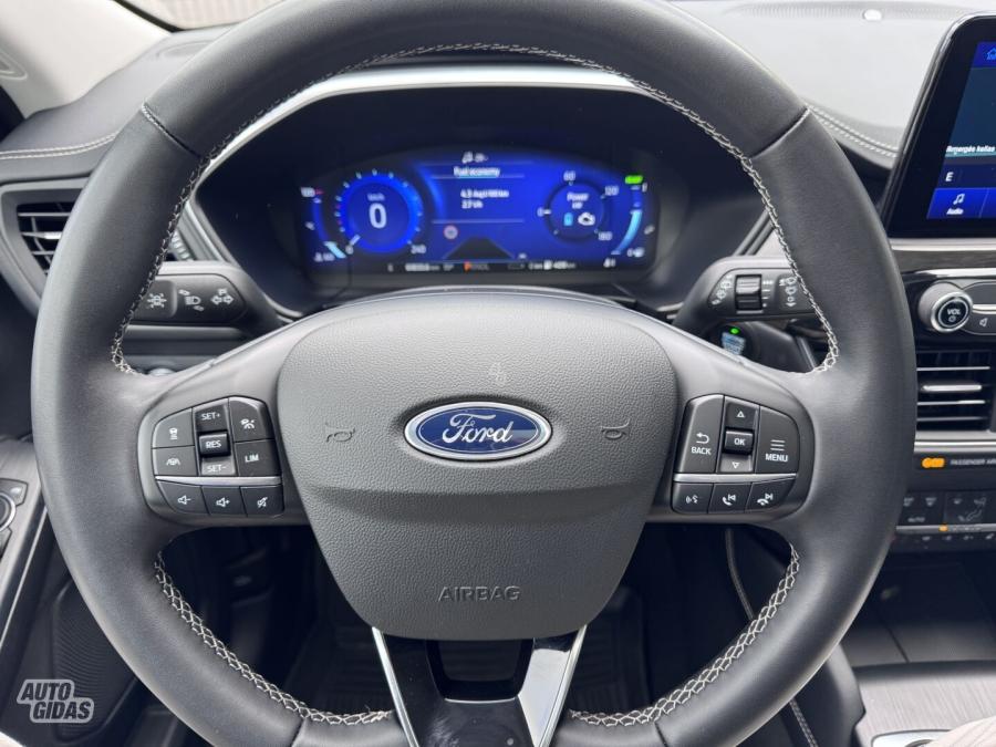 Black Ford Kuga 2022 in Avizieniai, with an engine capacity of 2.50 L and mileage of 62 thousand km for 21950 €, photo 20 on AUTOMOTO.COM.LV