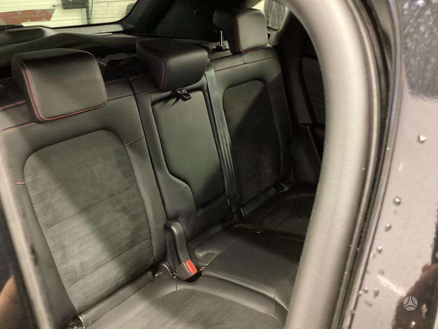 Black Ford Kuga 2022 in Vilnius, with an engine capacity of 2.49 L and mileage of 130 thousand km for 20777 €, photo 13 on AUTOMOTO.COM.LV