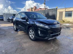 Melns Ford Kuga 2022 Kauņa, ar dzinēja tilpumu 2.49 L un nobraukumu 81 tūkst. km par 9900 €, foto  vietnē AUTOMOTO.COM.LV