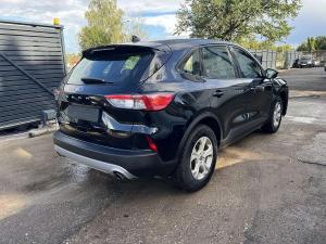 Melns Ford Kuga 2022 Kauņa, ar dzinēja tilpumu 2.49 L un nobraukumu 81 tūkst. km par 9900 €, foto 4 vietnē AUTOMOTO.COM.LV