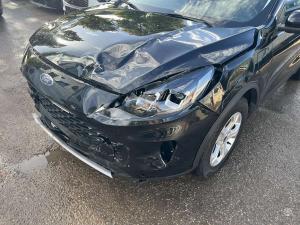 Melns Ford Kuga 2022 Kauņa, ar dzinēja tilpumu 2.49 L un nobraukumu 81 tūkst. km par 9900 €, foto 6 vietnē AUTOMOTO.COM.LV