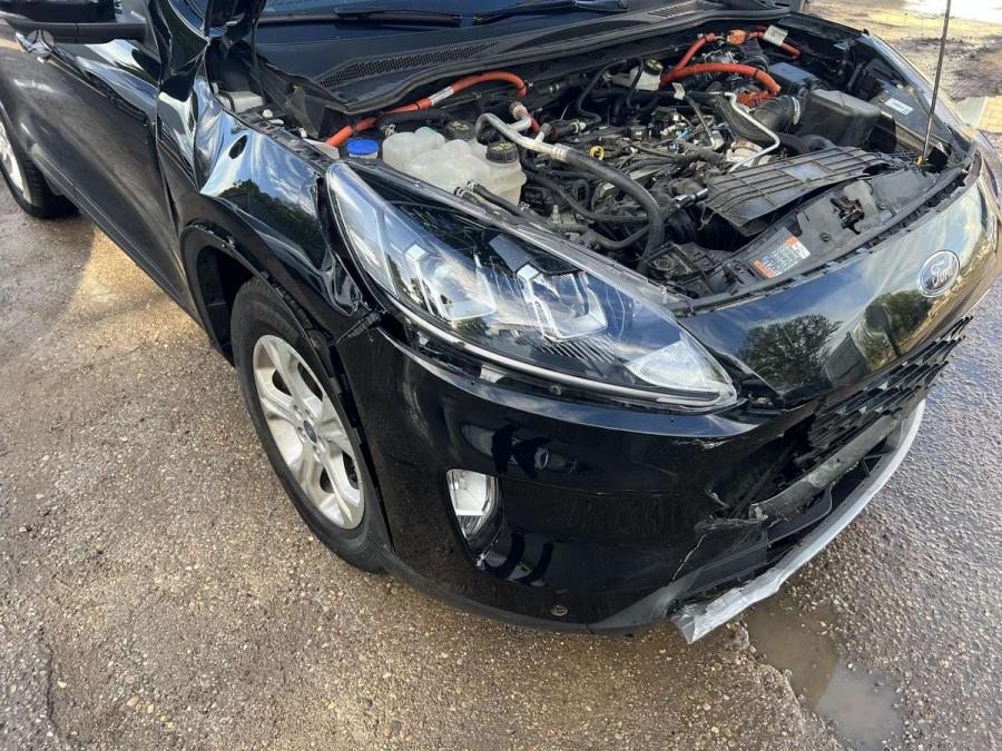 Melns Ford Kuga 2022 Kauņa, ar dzinēja tilpumu 2.49 L un nobraukumu 81 tūkst. km par 9900 €, foto 13 vietnē AUTOMOTO.COM.LV