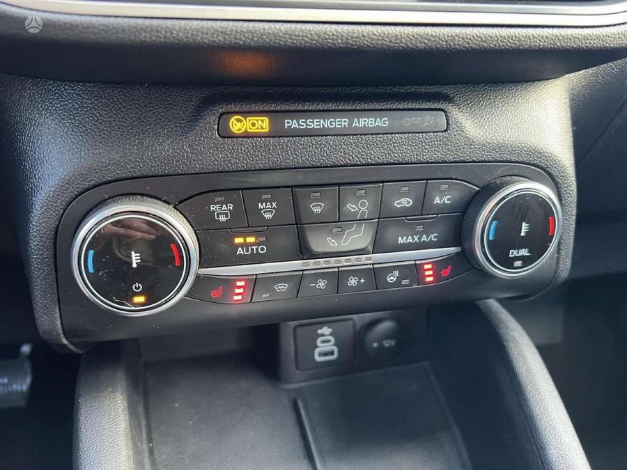 Melns Ford Kuga 2022 Kauņa, ar dzinēja tilpumu 2.49 L un nobraukumu 81 tūkst. km par 9900 €, foto 23 vietnē AUTOMOTO.COM.LV