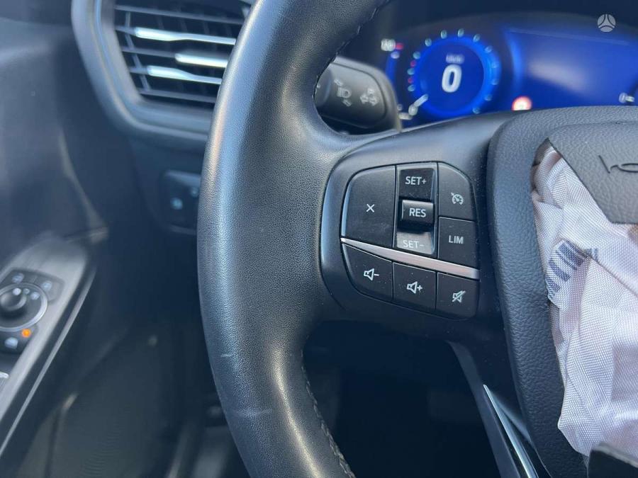 Melns Ford Kuga 2022 Kauņa, ar dzinēja tilpumu 2.49 L un nobraukumu 81 tūkst. km par 9900 €, foto 29 vietnē AUTOMOTO.COM.LV