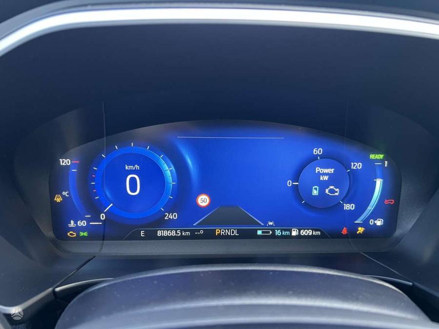 Melns Ford Kuga 2022 Kauņa, ar dzinēja tilpumu 2.49 L un nobraukumu 81 tūkst. km par 9900 €, foto 30 vietnē AUTOMOTO.COM.LV