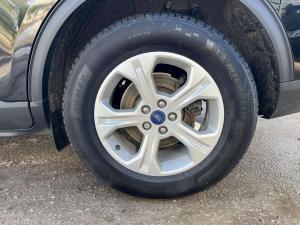 Melns Ford Kuga 2022 Kauņa, ar dzinēja tilpumu 2.49 L un nobraukumu 81 tūkst. km par 9900 €, foto 36 vietnē AUTOMOTO.COM.LV