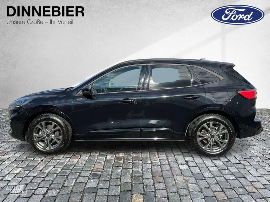 Black Ford Kuga 2023 in Kaunas, with an engine capacity of 1.50 L and mileage of 17 thousand km for 25353 €, photo 4 on AUTOMOTO.COM.LV