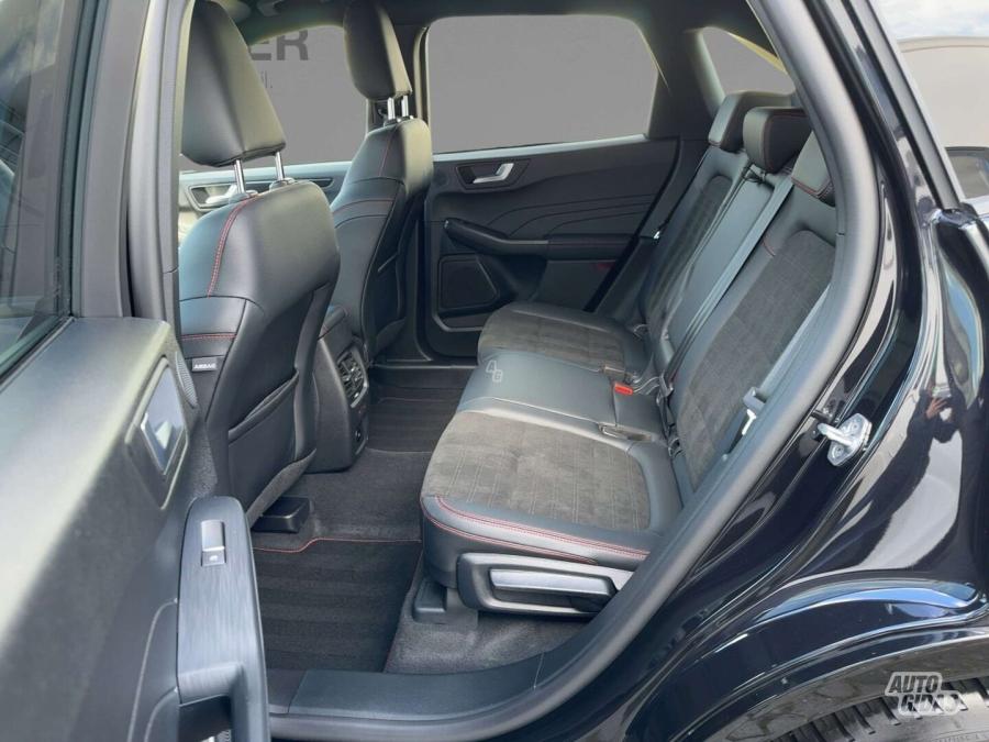 Black Ford Kuga 2023 in Kaunas, with an engine capacity of 1.50 L and mileage of 17 thousand km for 25353 €, photo 15 on AUTOMOTO.COM.LV