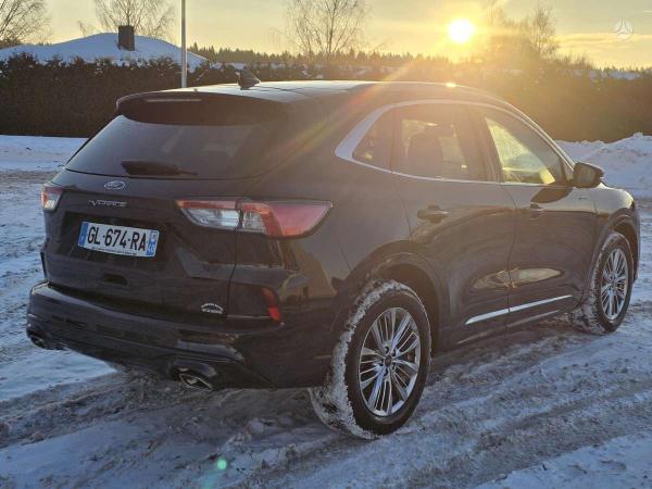 Melns Ford Kuga 2023 Tauragė, ar dzinēja tilpumu 2.49 L un nobraukumu 188 tūkst. km par 13900 €, foto 4 vietnē AUTOMOTO.COM.LV