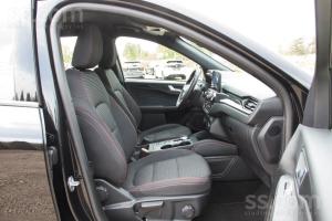 Black Ford Kuga 2023 in Tukums, with an engine capacity of 2.50 L and mileage of 198 thousand km for 16500 €, photo 13 on AUTOMOTO.COM.LV
