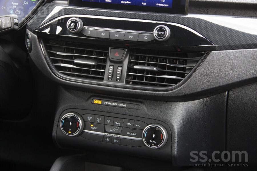 Black Ford Kuga 2023 in Tukums, with an engine capacity of 2.50 L and mileage of 198 thousand km for 16500 €, photo 23 on AUTOMOTO.COM.LV