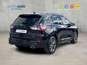 Black Ford Kuga 2023 in Kaunas, with an engine capacity of 2.50 L and mileage of 33 thousand km for 27471 €, photo 6 on AUTOMOTO.COM.LV