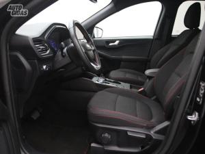Melns Ford Kuga 2023 Viļņa, ar dzinēja tilpumu 2.50 L un nobraukumu 132 tūkst. km par 22599 €, foto 5 vietnē AUTOMOTO.COM.LV
