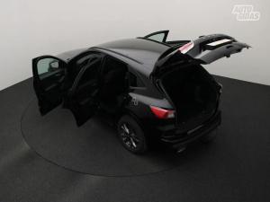 Melns Ford Kuga 2023 Viļņa, ar dzinēja tilpumu 2.50 L un nobraukumu 132 tūkst. km par 22599 €, foto 14 vietnē AUTOMOTO.COM.LV