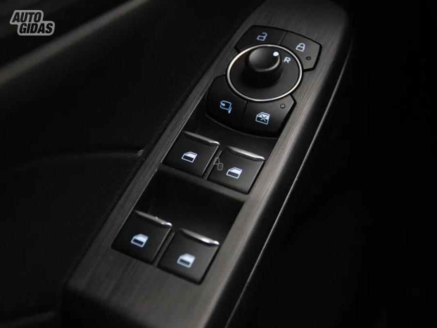 Melns Ford Kuga 2023 Viļņa, ar dzinēja tilpumu 2.50 L un nobraukumu 132 tūkst. km par 22599 €, foto 27 vietnē AUTOMOTO.COM.LV