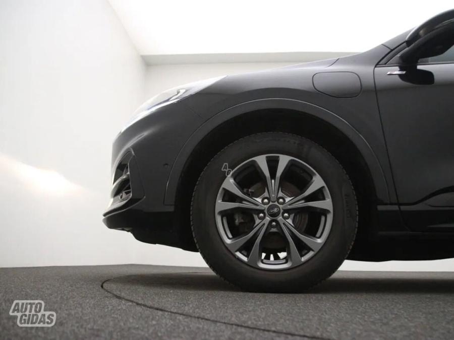 Melns Ford Kuga 2023 Viļņa, ar dzinēja tilpumu 2.50 L un nobraukumu 132 tūkst. km par 22599 €, foto 29 vietnē AUTOMOTO.COM.LV
