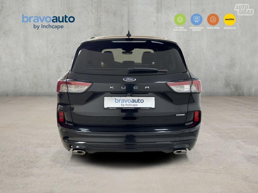 Black Ford Kuga 2023 in Vilnius, with an engine capacity of 2.50 L and mileage of 35 thousand km for 24850 €, photo 5 on AUTOMOTO.COM.LV