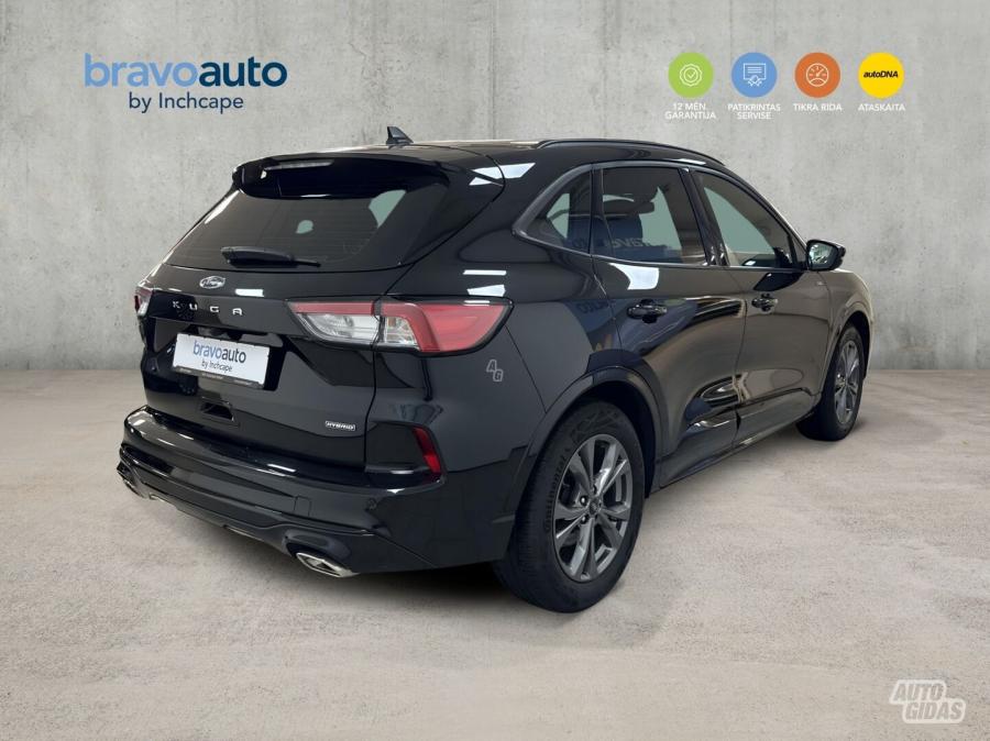 Black Ford Kuga 2023 in Vilnius, with an engine capacity of 2.50 L and mileage of 35 thousand km for 24850 €, photo 6 on AUTOMOTO.COM.LV