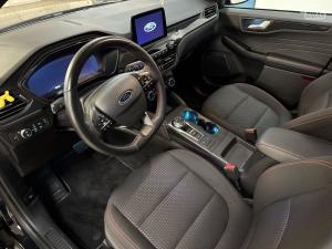Black Ford Kuga 2023 in Vilnius, with an engine capacity of 2.50 L and mileage of 35 thousand km for 24850 €, photo 9 on AUTOMOTO.COM.LV