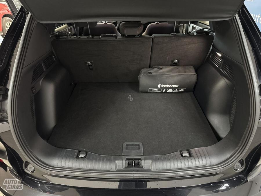 Black Ford Kuga 2023 in Vilnius, with an engine capacity of 2.50 L and mileage of 35 thousand km for 24850 €, photo 24 on AUTOMOTO.COM.LV
