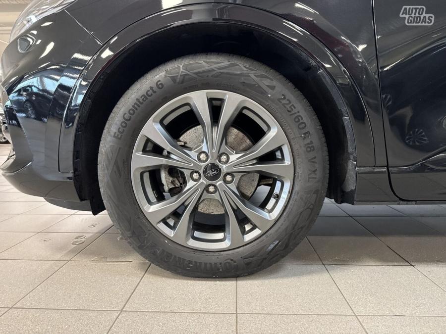 Black Ford Kuga 2023 in Vilnius, with an engine capacity of 2.50 L and mileage of 35 thousand km for 24850 €, photo 25 on AUTOMOTO.COM.LV