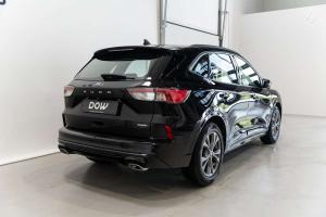 Black Ford Kuga 2023 in Vilnius, with an engine capacity of 2.49 L and mileage of 88 thousand km for 22700 €, photo 6 on AUTOMOTO.COM.LV