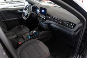 Black Ford Kuga 2023 in Vilnius, with an engine capacity of 2.49 L and mileage of 88 thousand km for 22700 €, photo 17 on AUTOMOTO.COM.LV