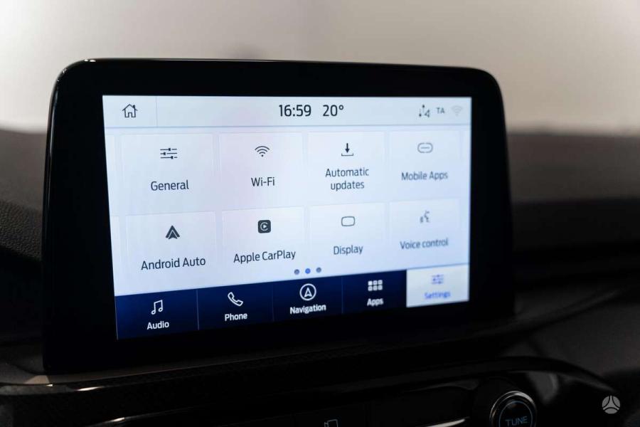 Black Ford Kuga 2023 in Vilnius, with an engine capacity of 2.49 L and mileage of 88 thousand km for 22700 €, photo 27 on AUTOMOTO.COM.LV